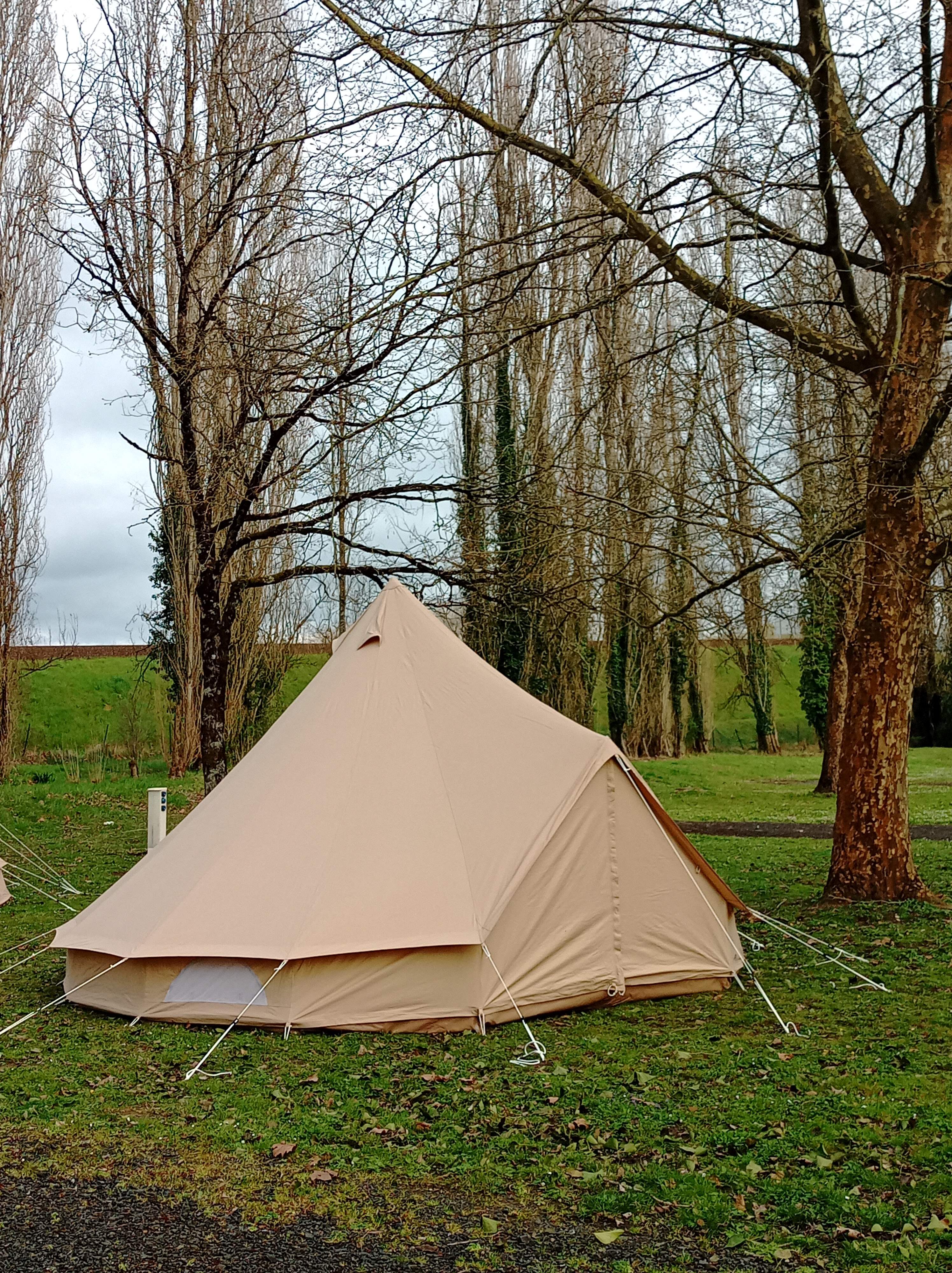 location tentes camping Langeais - Langeais Camping et Loisirs